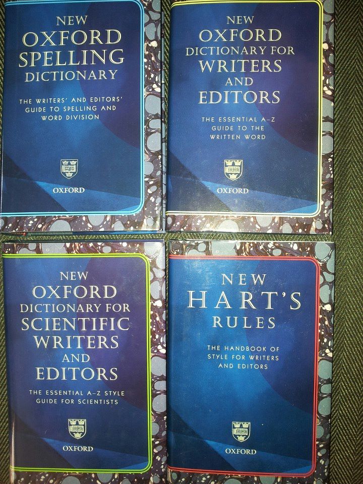 Books on My Shelves – New Oxford Style Manual – Tranix Translation ...